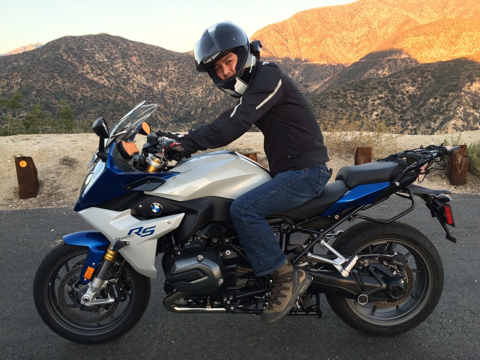 Irv Seaver BMW Destinations: Riding the BMW R 1200 RS