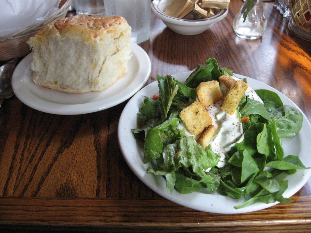 That Food Guy: Double Musky Inn - Girdwood, Alaska