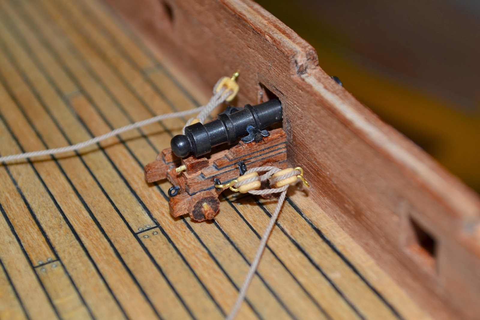 SANTISIMA TRINIDAD - "BUILD LOG": Rigging of the Gun Carriages