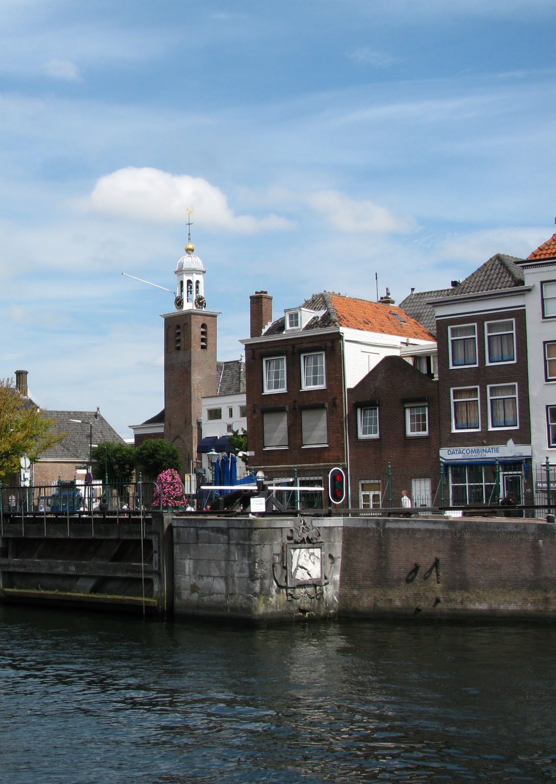 Mekicevica: Hellevoetsluis - Prologue