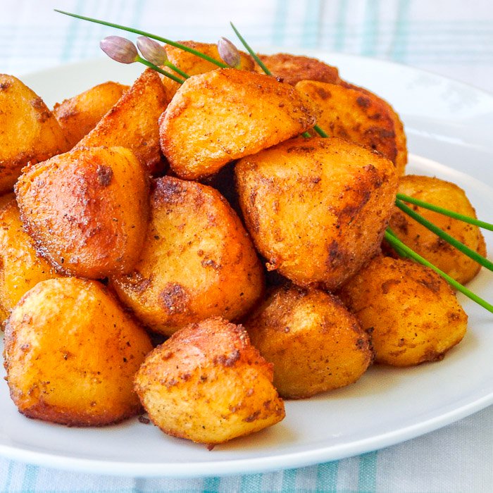 Potatoes with sos barbecue