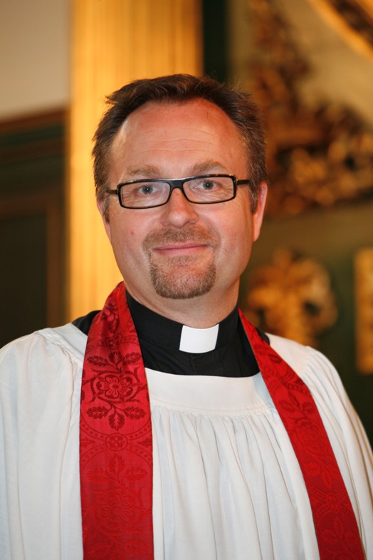 Valblogg för POSK: Svensk präst kommenterar kungligt bröllop