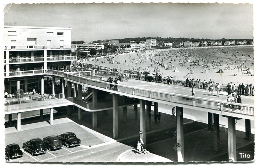 Architectures de Cartes Postales 2: Seulement pour les vrais amoureux ...