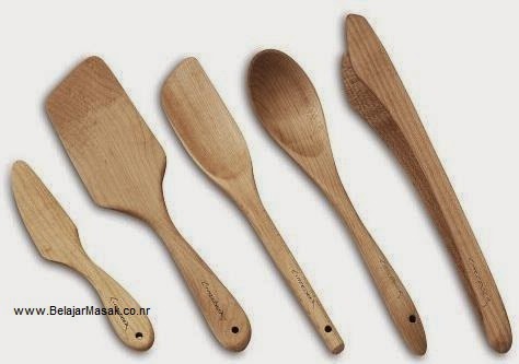 Tips Menggunakan Alat Masak Kayu | Pusat Oxone Murah