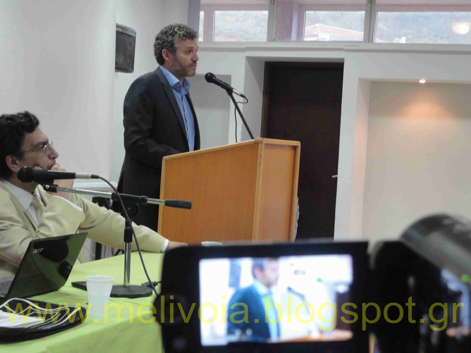 Μελίβοια: Ο ΑΘΑΝΑΤΙΩΤΗΣ ΓΙΑΤΡΟΣ ΚΑΙ ΔΗΜΑΡΧΟΣ ΚΑΛΛΙΘΕΑΣ ΓΙΑΝΝΗΣ ΔΑΝ ...