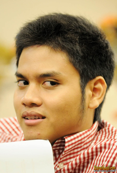 firdhaRAD: BIODATA ASTA ANDOKO RAN