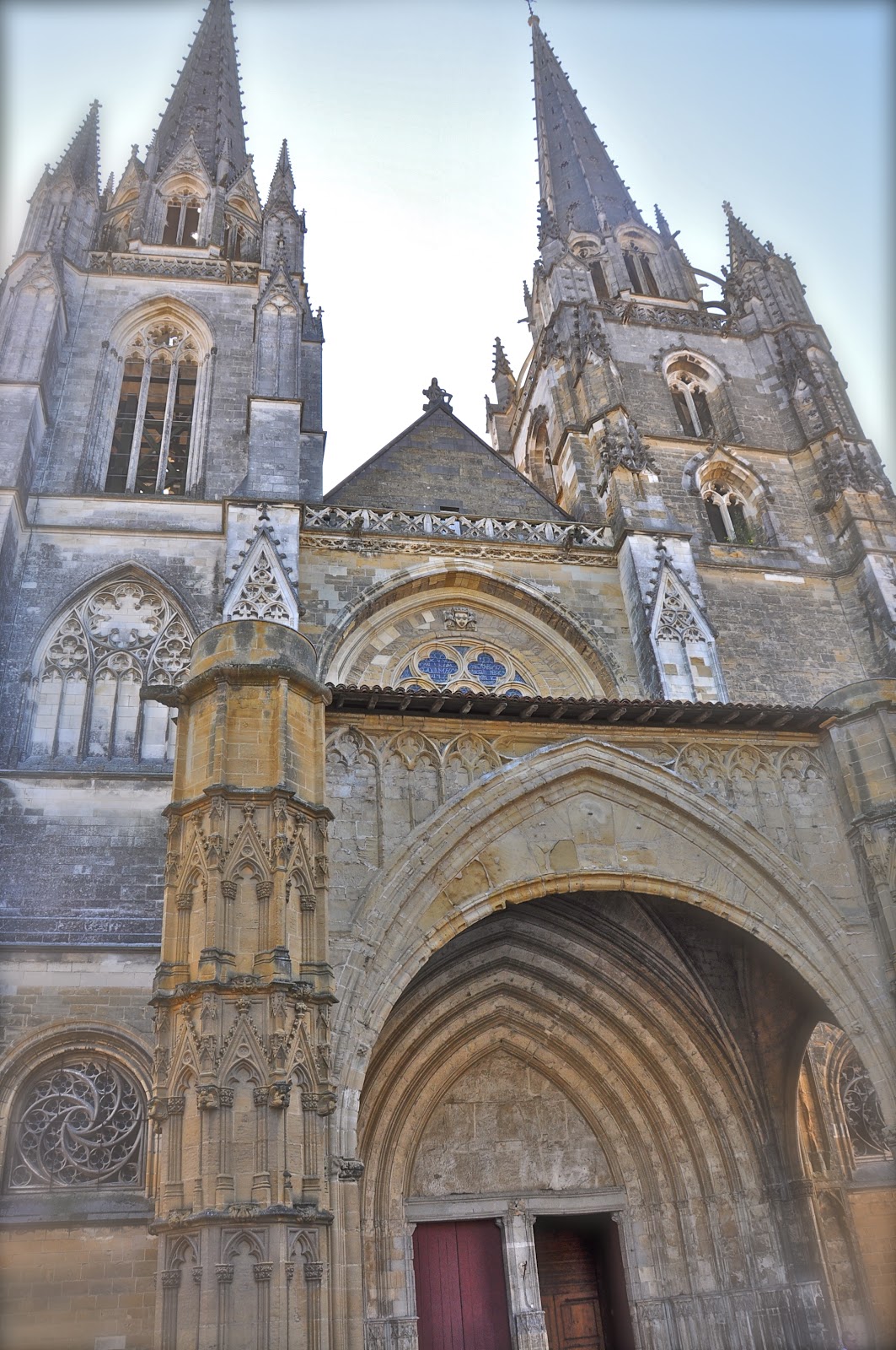 Baiona, Bayona, Bayonne ~ El LoBo BoBo,... un blog de viajes