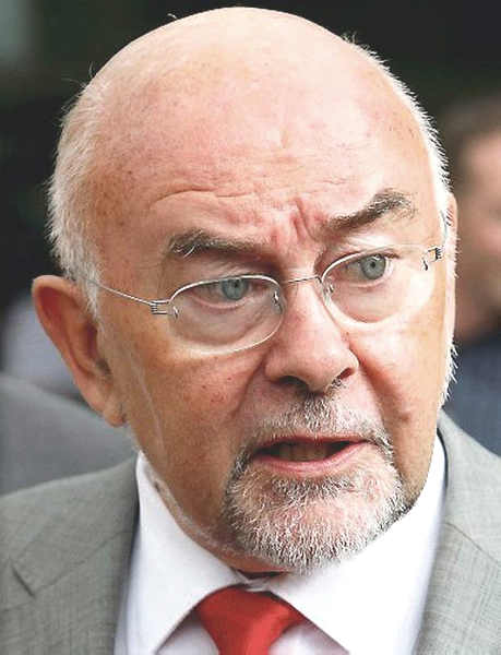 photopol: HEAR, HEAR