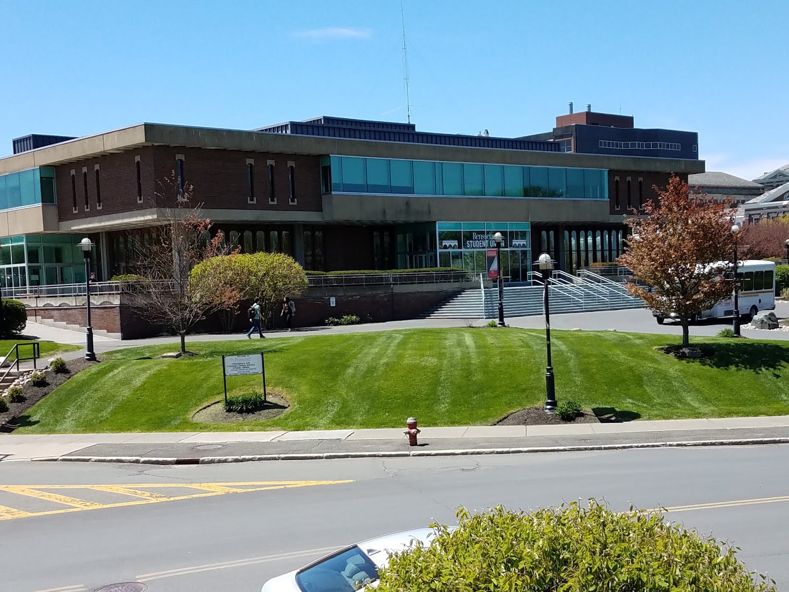 Tour college: Rensselaer Polytechnic Institute (RPI)