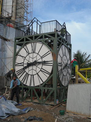 Clock Maker & Parts: Menara Jam Besar di Jambi