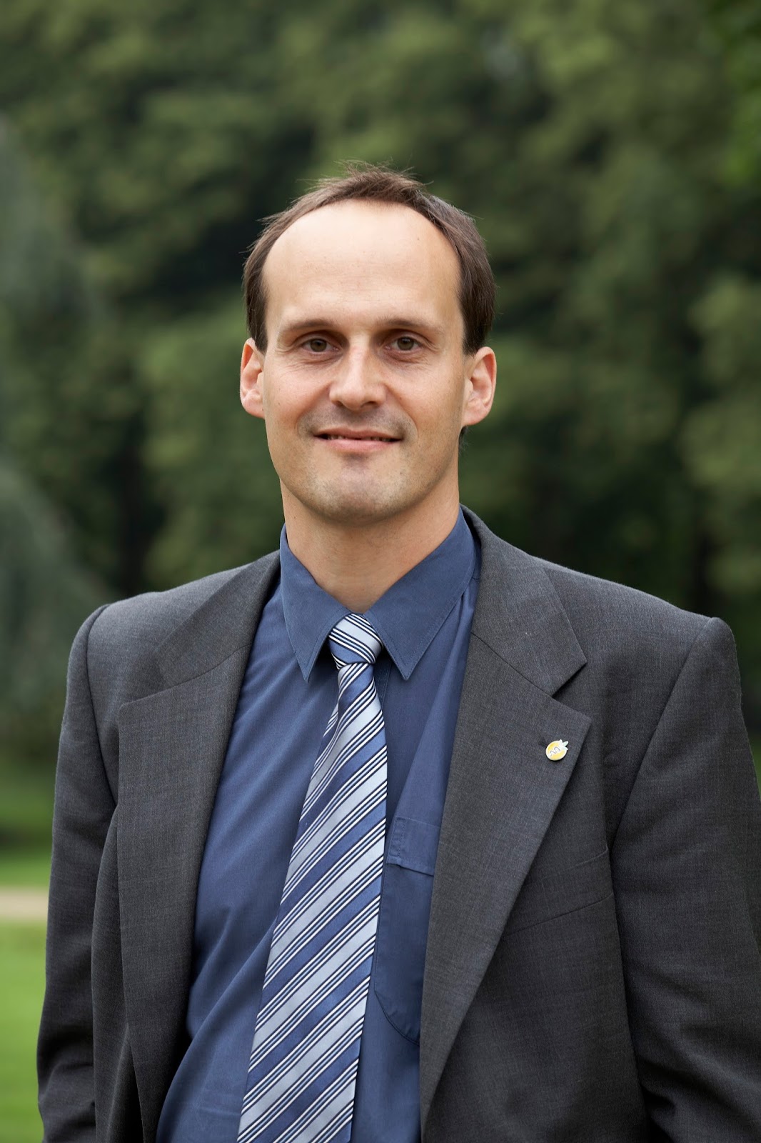 CNS Newsletter: Research on Researchers: Dr. Michael Teut