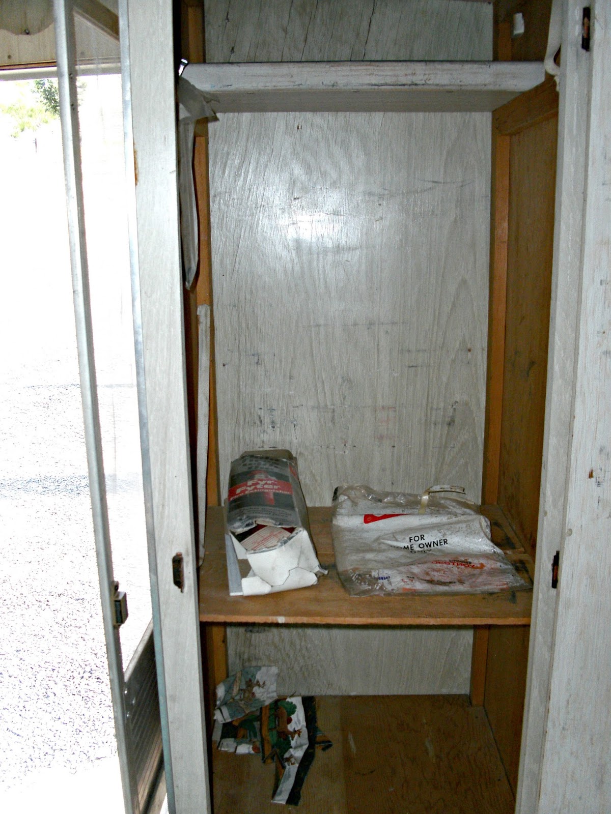 My Vintage Trailer - A Tour Before the Renovation - Little Vintage Cottage