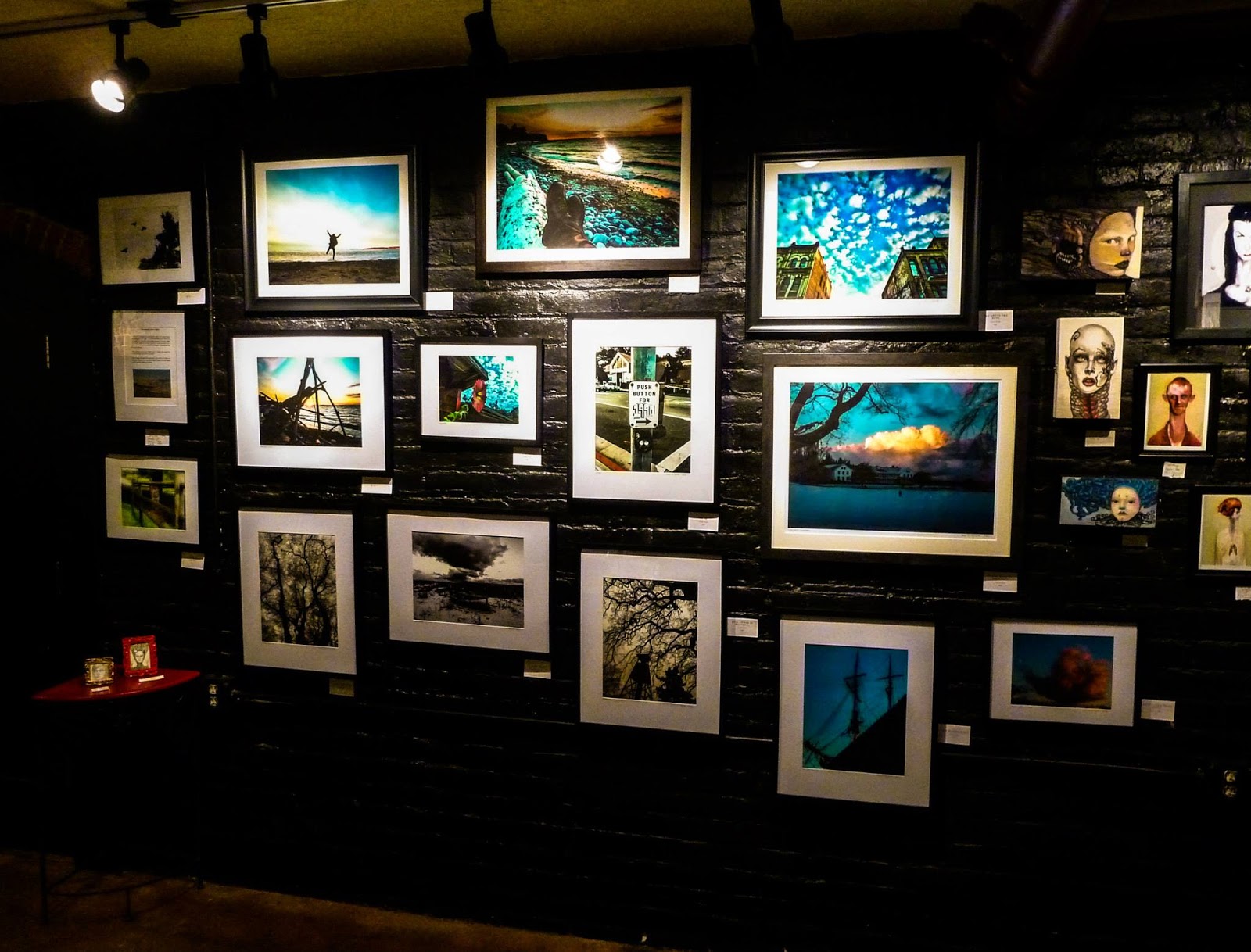 Red Raven Gallery: Red Raven Undertown Gallery is now open for business!