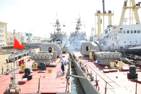 DEFENSE STUDIES: Vietnamese Petya Class Light Frigates : Still Powerful ...