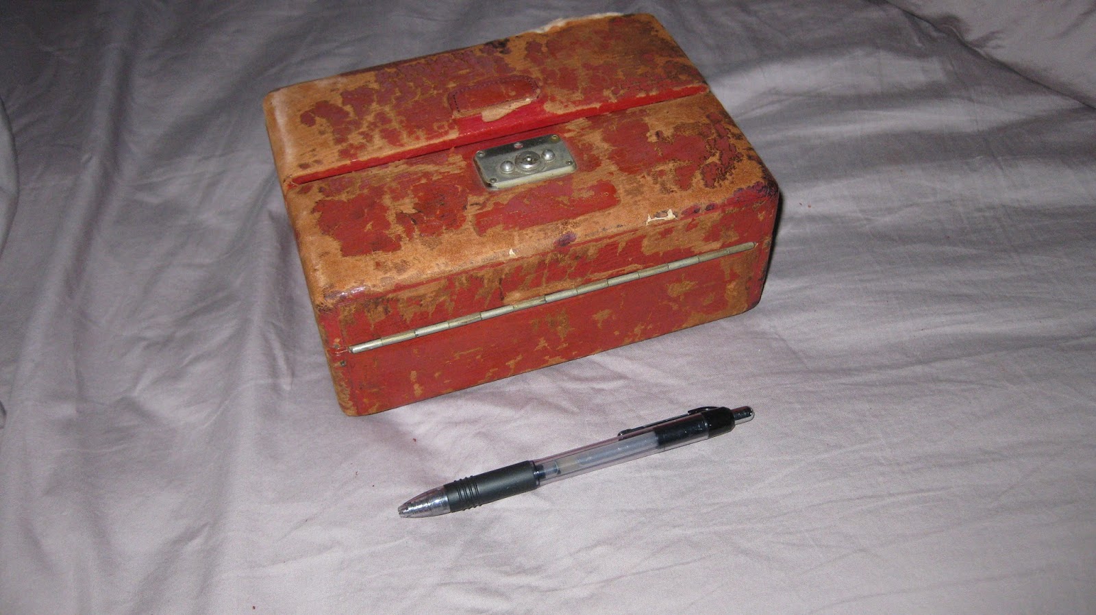Amelia Earhart Archaeology: Earhart’s First Aid Kits at the Seven Site ...