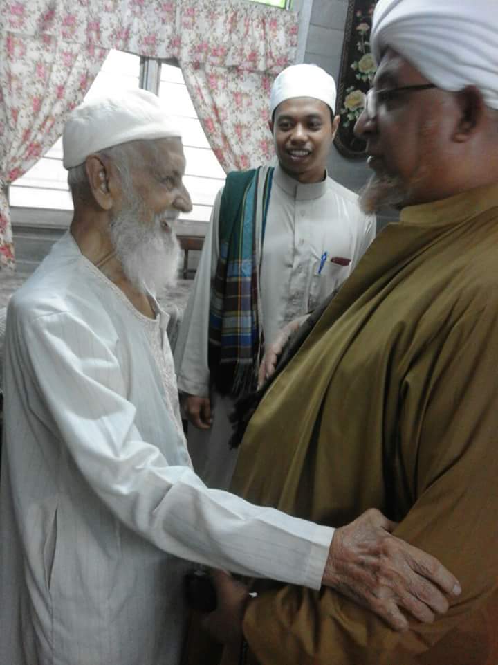 Foto Habib Hassan bin Ahmad bin Umar Al-Attas - Majelis Ta'lim Almunawwarah