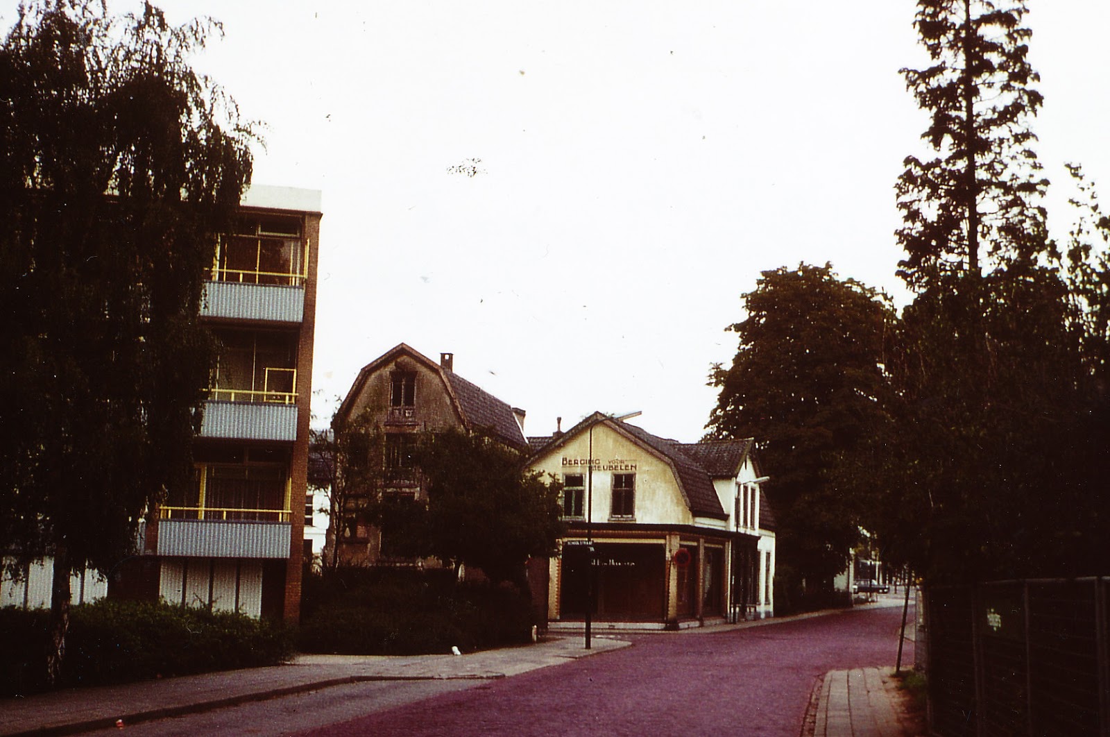 Geheugenvanbaarn.nl: (20) Bruine plaatjes van Baarn