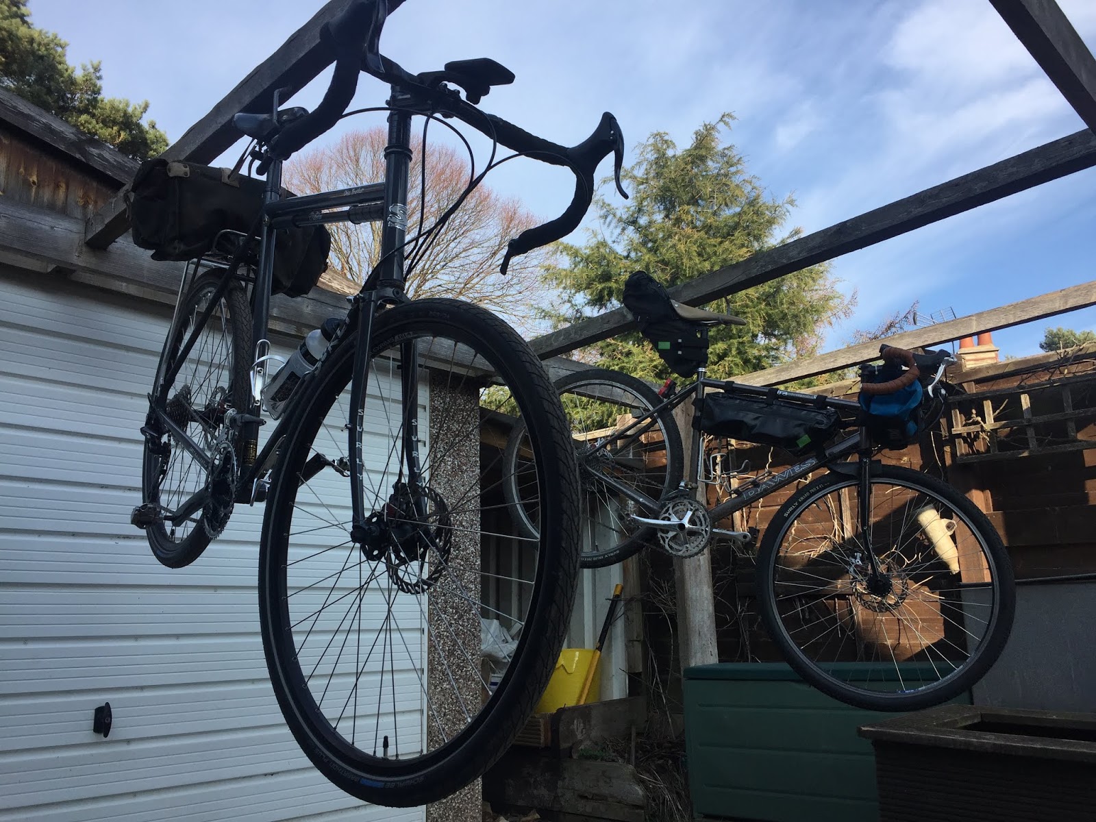 coastrider: Drop bar cycle on bone dry February trails...