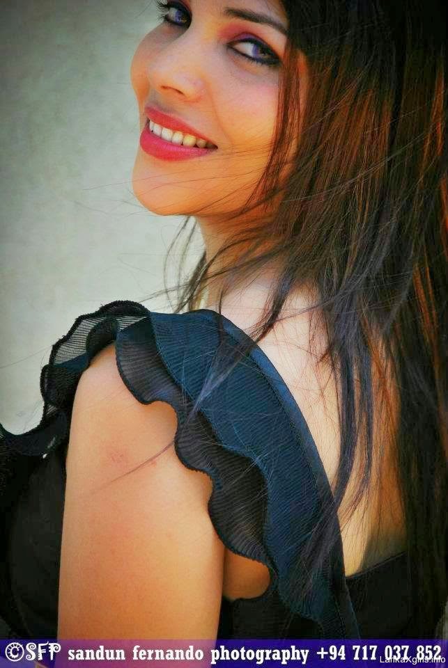 gif 2: Lassana Kello Tikak