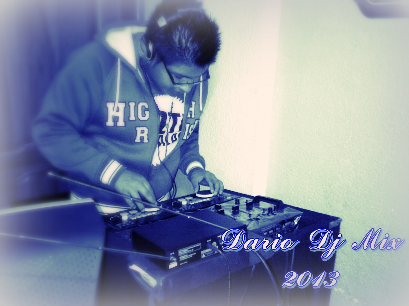 RADIO MITAD DEL MUNDO ONLINE