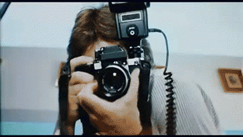 Mildred Cakes: Camera Gifs Because I Can.