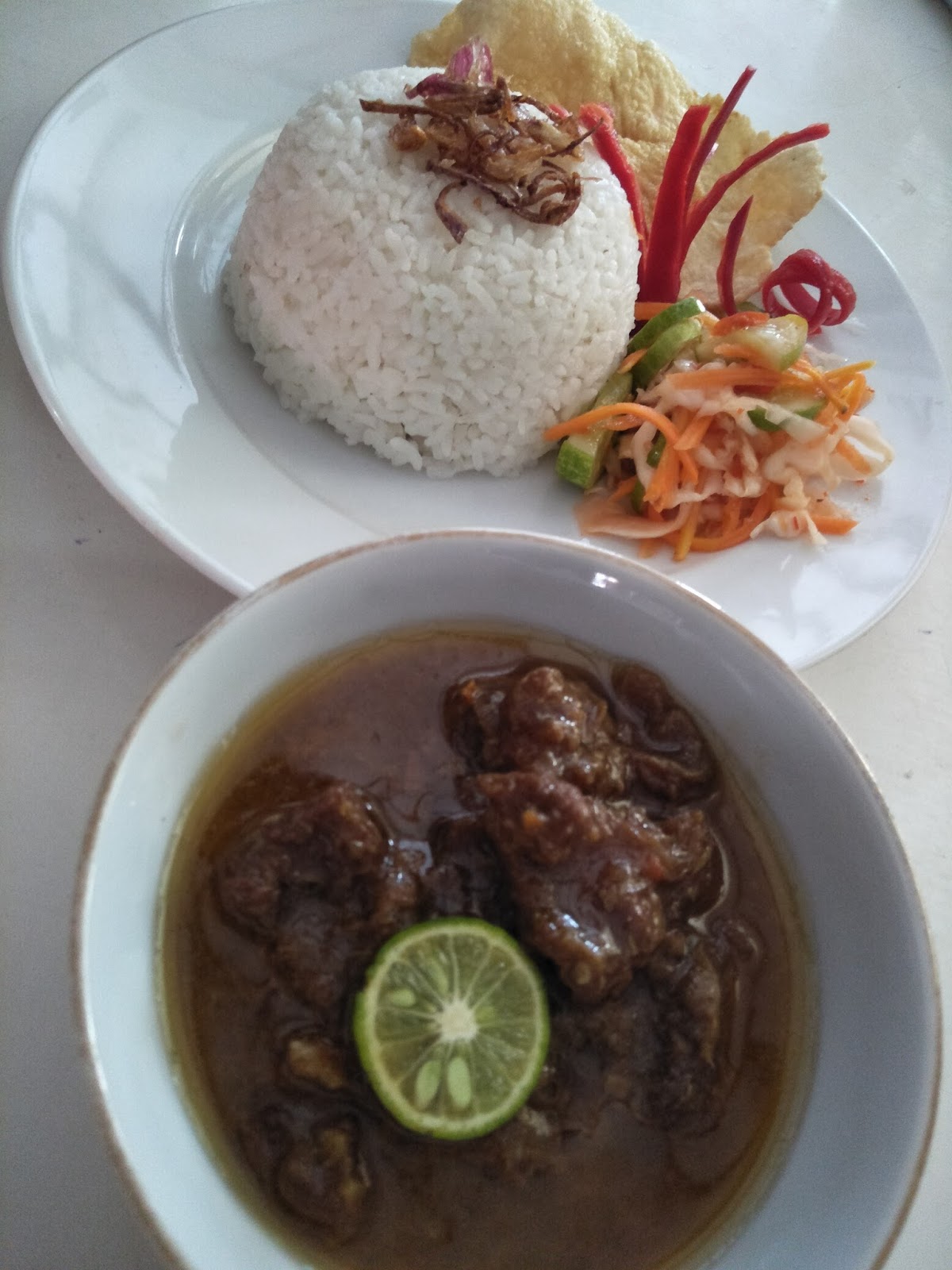 MAKANAN KHAS BANTEN KETAN BINTUL IBU YATI