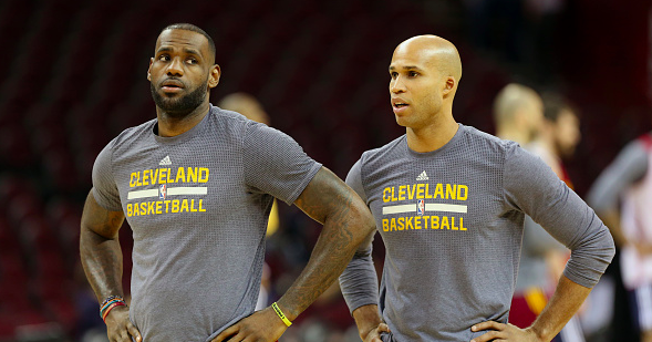 Lebron James was reportedly sick during Game 3 loss
