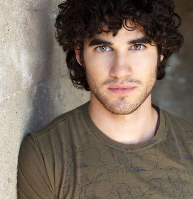 Apontamentos Desapontados: Darren Criss e Jonathan Groff: ideais de ...