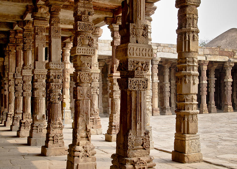 Exploring the First Mosque in Delhi, Masjid Quwwat-ul-Islam