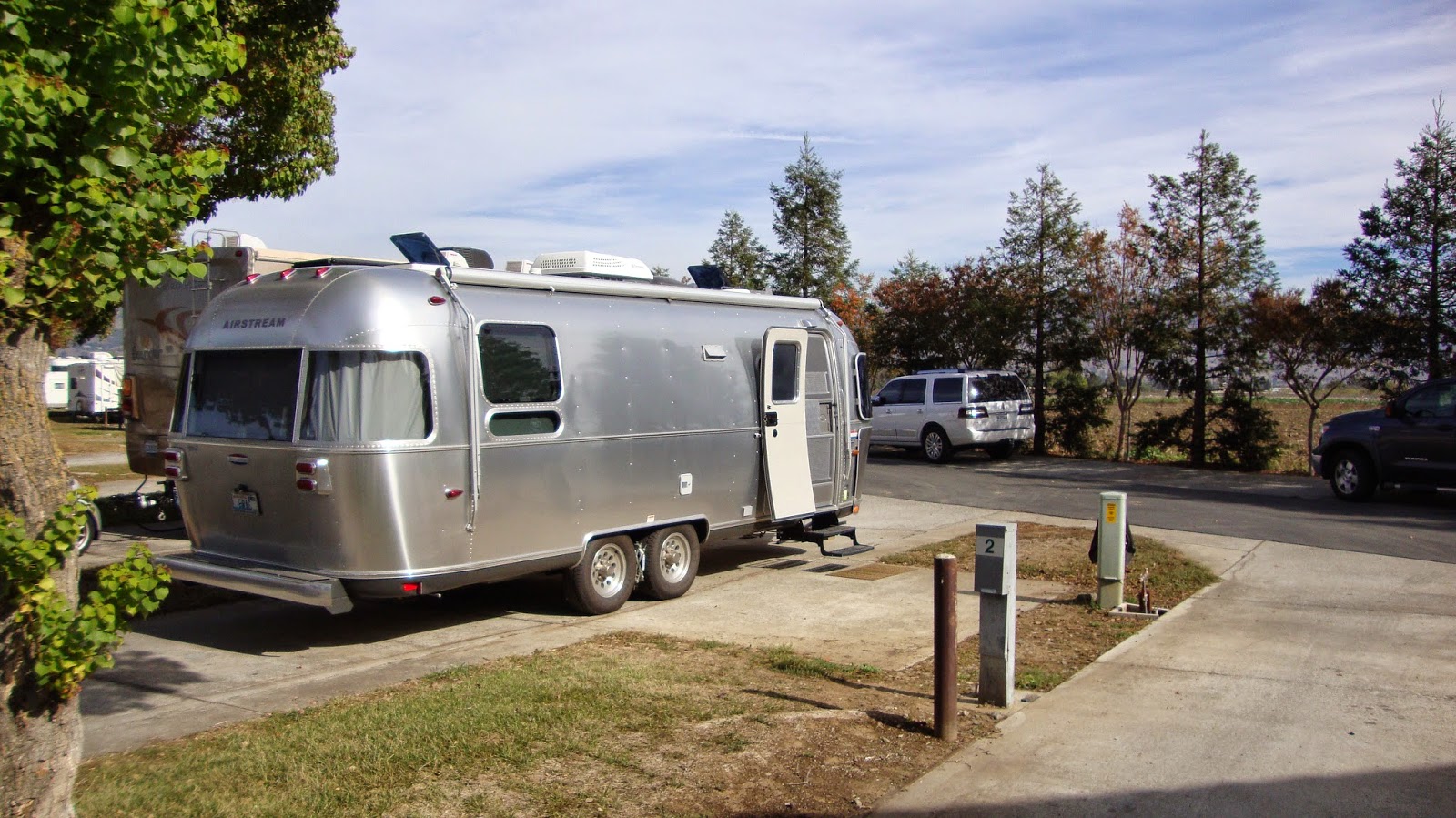 The Adventures of Fric and Frac: Adventure 168: Maple Leaf RV Park ...