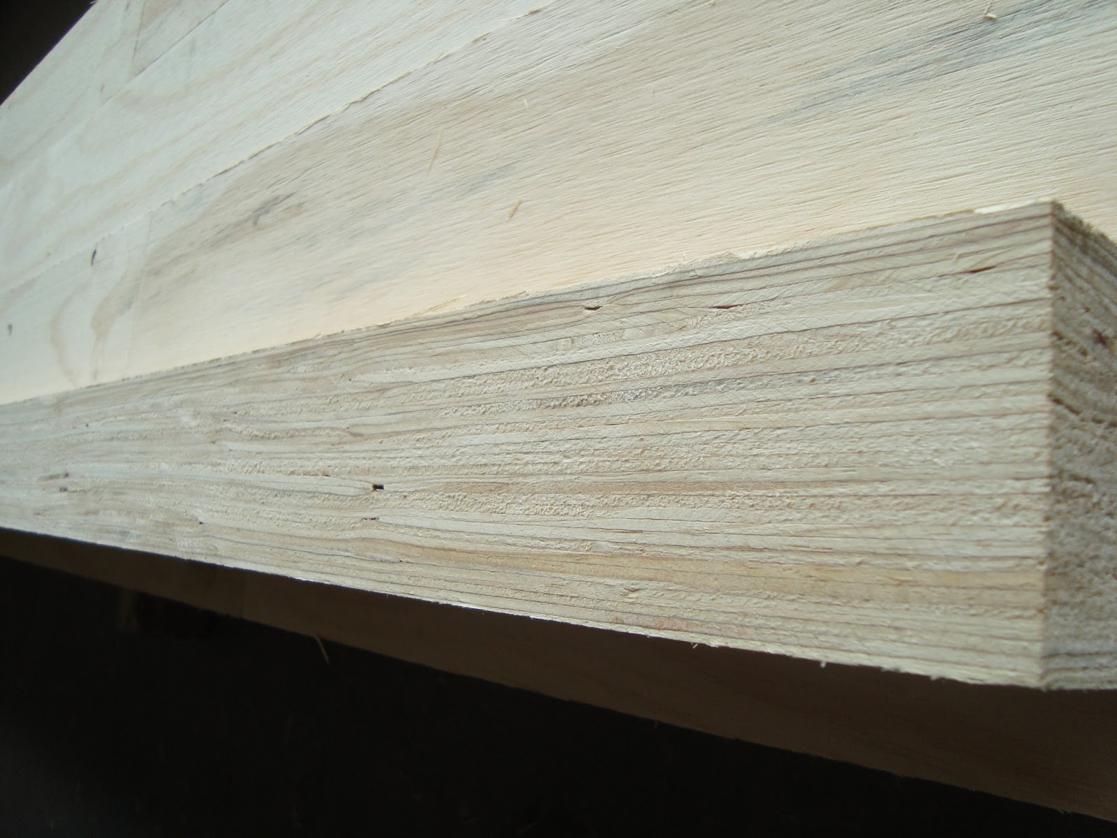 Linyi Qifeng Plywood Factory: Poplar/Pine Laminated Veneer Lumber LVL ...