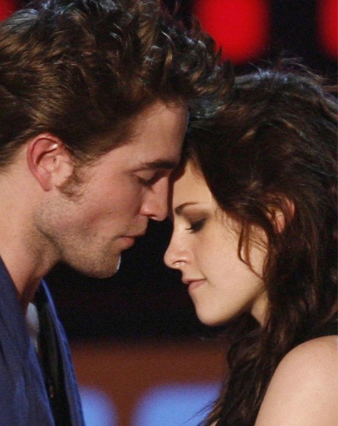 Robsten Forever: 10 Moment Termanis Robert Pattinson - Kristen Stewart