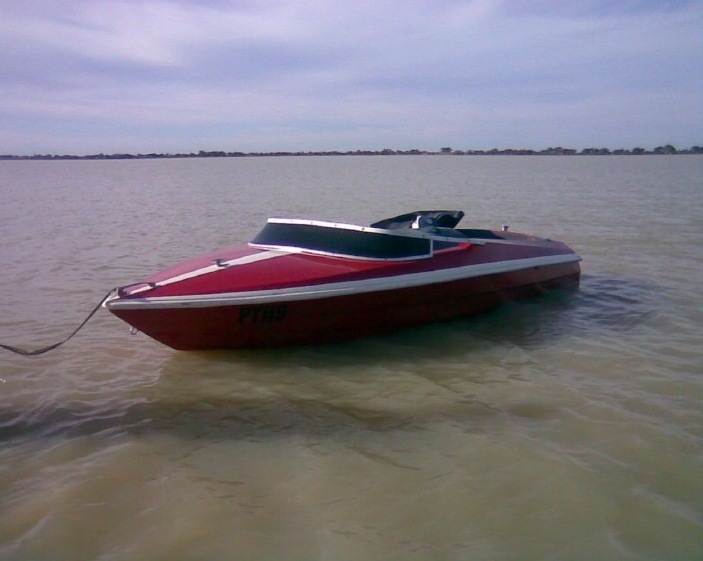 AUSSIE SKIBOATS: random; FLIGHTCRAFT BANSHEE