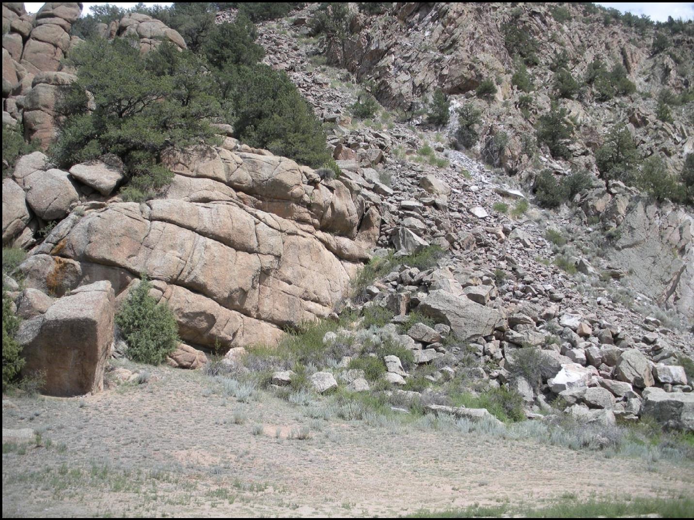 CSMS GEOLOGY POST: GARNETS: RUBY MOUNTAIN COLORADO