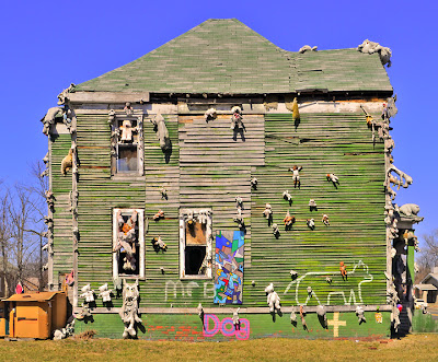 Woodland Shoppers Paradise: Detroit's Heidelberg Project