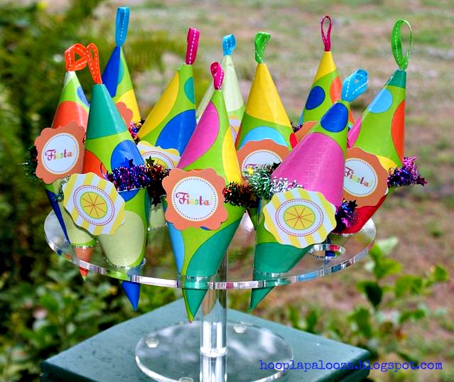 hoopla palooza: mini cone pinatas