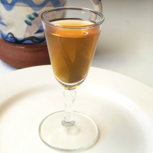 Cookistry: Hazelnut Liqueur