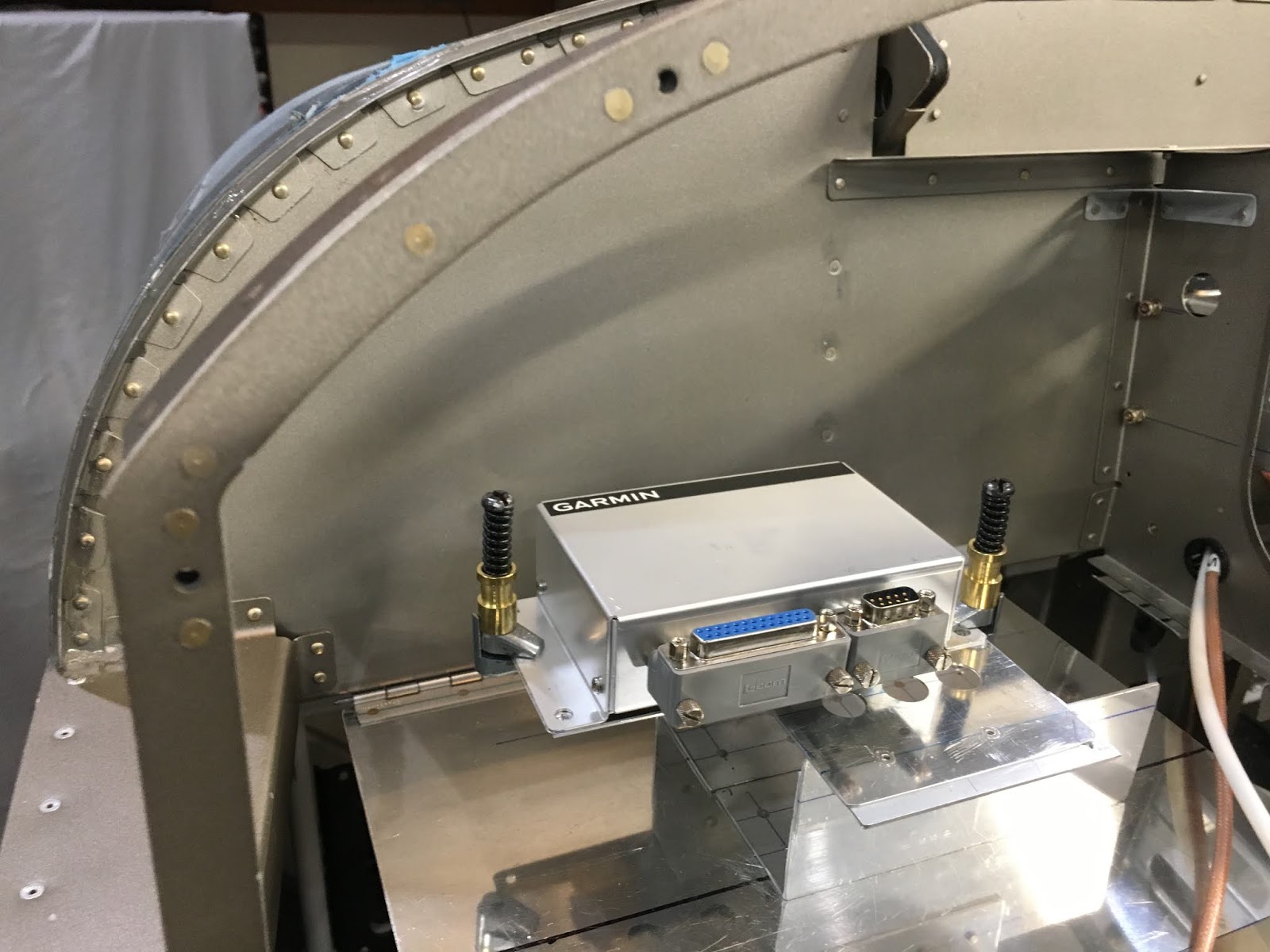 Turner's RV14A Build Blog: Work continues on avionics trays, service ...