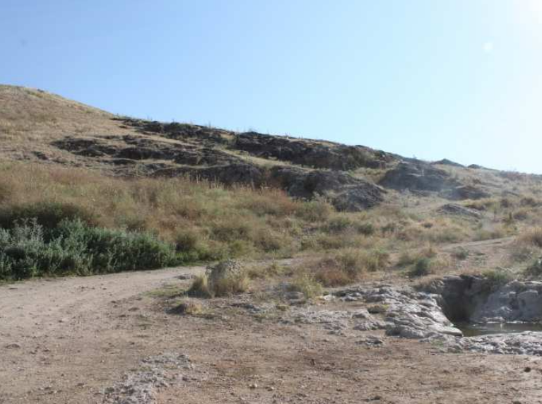 Kırşehir Sıdıklı Kulpak Kalesi - Kırşehir Sayfası