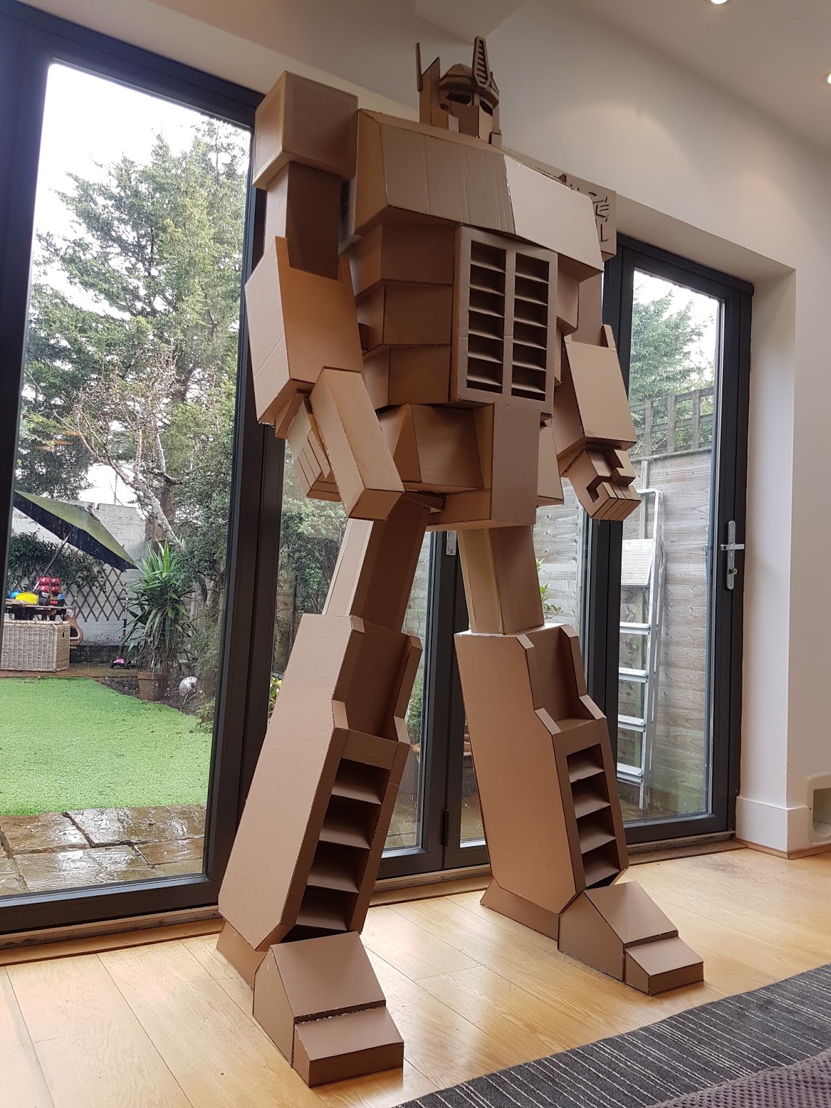 How to create a cardboard Optimus Prime