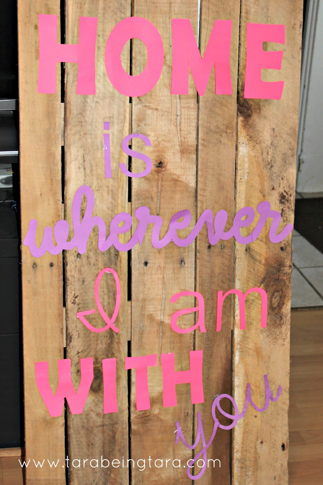 Tara Being Tara: More pallet art