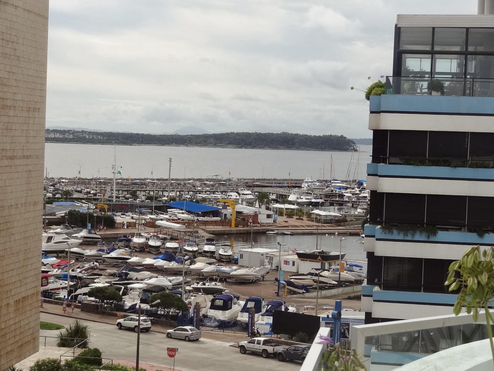 Punta del Este Alquiler y Venta de Apartamentos En la Mejor Ubicacion y con Amenities: EDIFICIO ...