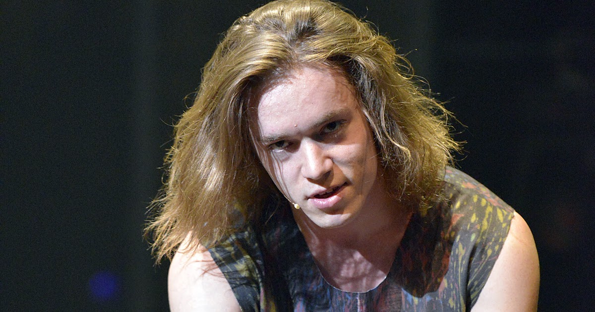 Jonathan Baz Reviews...: The Prodigals