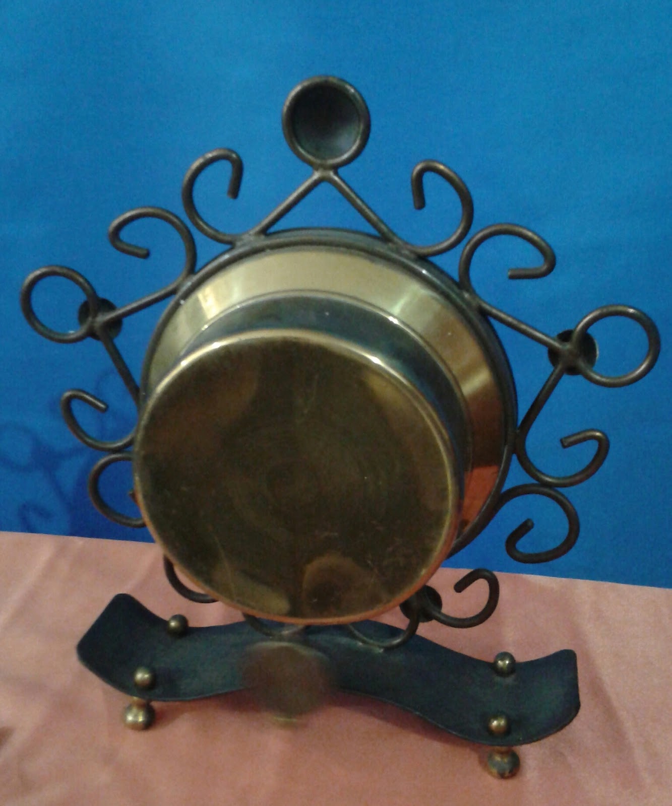 Antik'Oenik: Jam Meja Art Deco (3)