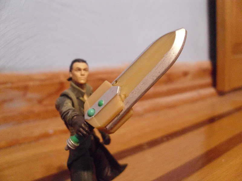 Geek4Life: The Evolution of Mischief: Loki figure reviews!