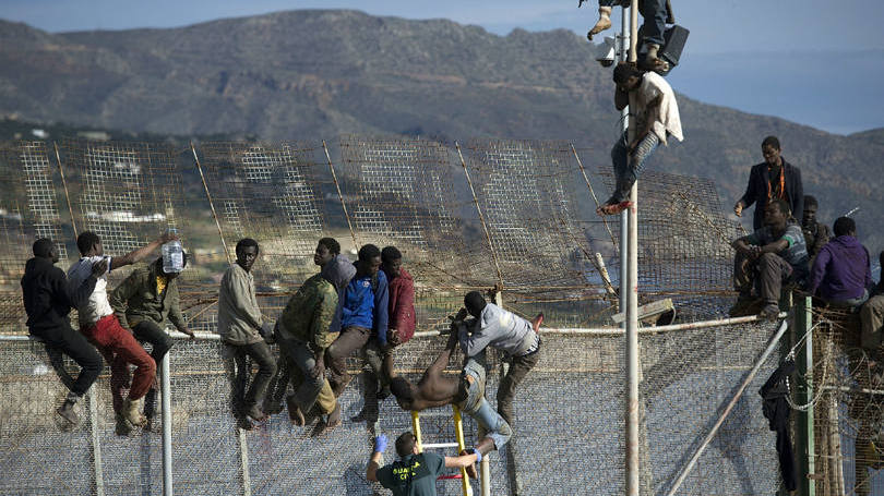 Fotos emocionantes de refugiados chegando à Europa | Mundo MS