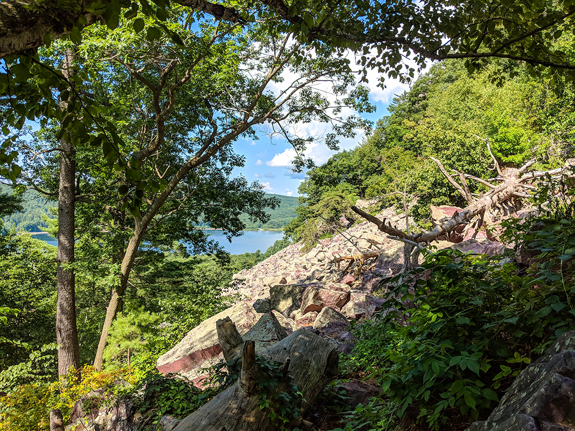 Potholes Trail at Devil's Lake State Park