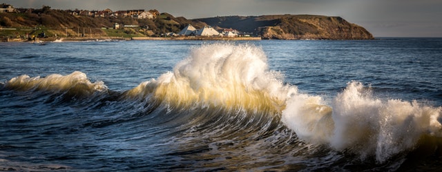 TIDES TO PREDICT WHEN TO FISH - Surf-Casting-Tips &Tools