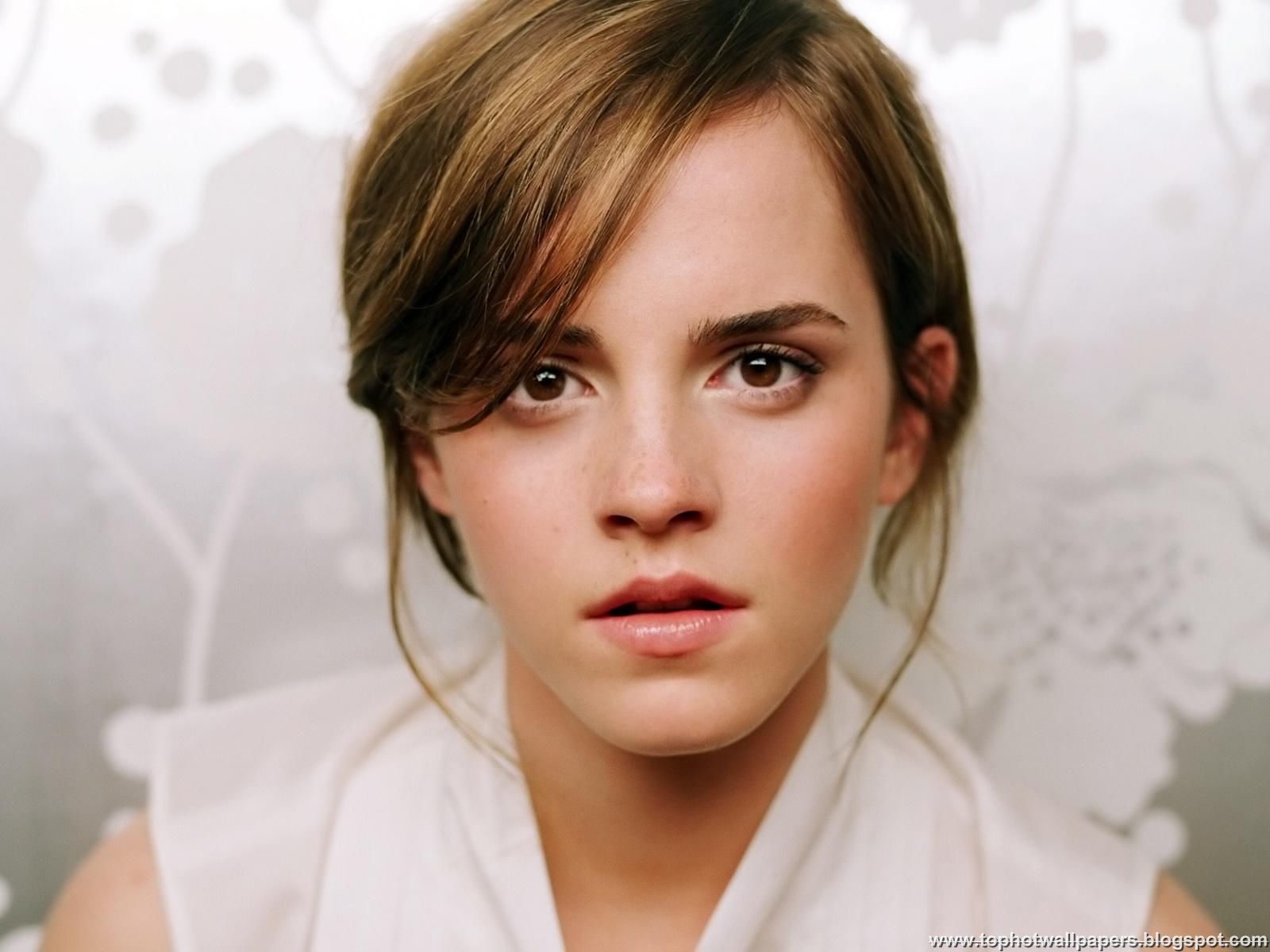 CUTE PHOTOS: EMMA WATSON