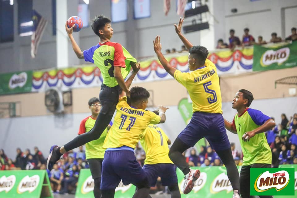 MSSM Bola Baling: Aksi-Aksi Pemain Bola Baling L18 Di Kejohanan Bola ...